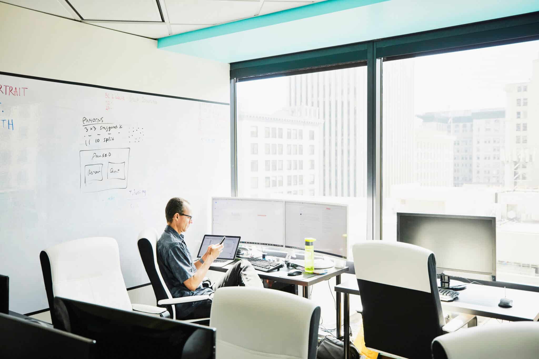 Purchase Order Management for the Digital Supply Chain - e2open